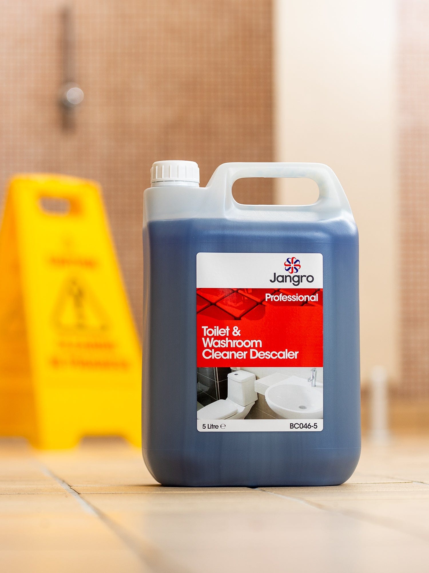 Jangro Toilet & Washroom Cleaner Descaler 5L